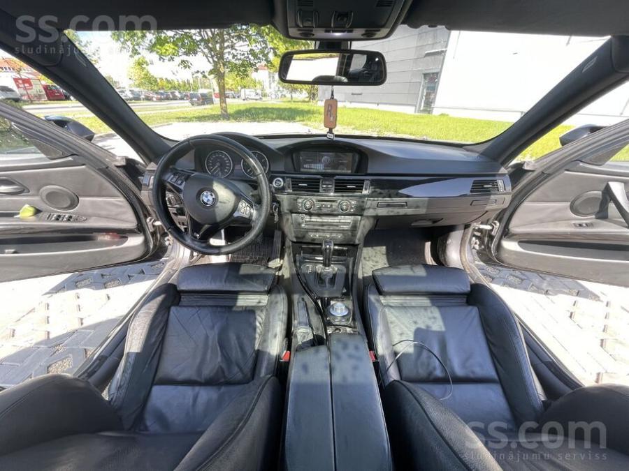 Melns BMW 330 2006 Rīga, ar dzinēja tilpumu 3.00 L un nobraukumu 401 tūkst. km par 4300 €, foto 6 vietnē AUTOMOTO.COM.LV