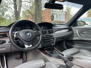 Melns BMW 330 2006 Limbaži, ar dzinēja tilpumu 3.00 L un nobraukumu 360 tūkst. km par 5800 €, foto 11 vietnē AUTOMOTO.COM.LV