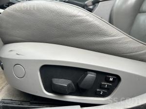 Melns BMW 330 2006 Limbaži, ar dzinēja tilpumu 3.00 L un nobraukumu 360 tūkst. km par 5800 €, foto 14 vietnē AUTOMOTO.COM.LV