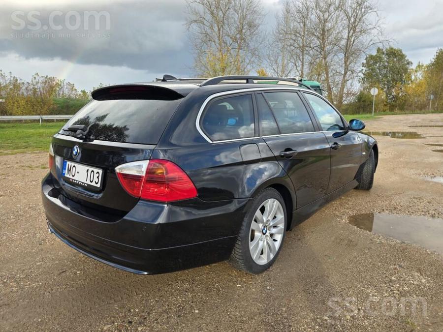 Черный БМВ 330 2006 в Даугавпилс, объемом двигателя 3.00 л и пробегом 255 тыс. км за 5400 €, фото 3 на AUTOMOTO.COM.LV