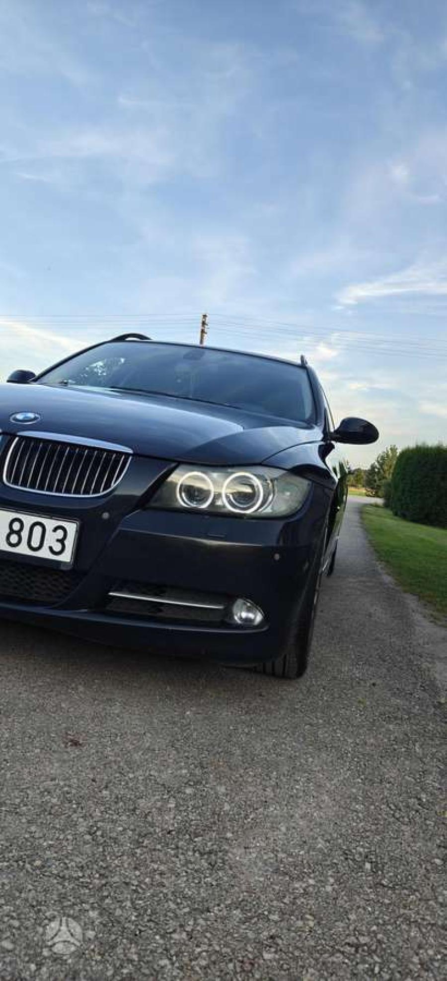 Черный БМВ 330 2006 в Таураге, объемом двигателя 2.99 л и пробегом 430 тыс. км за 4800 €, фото 5 на AUTOMOTO.COM.LV