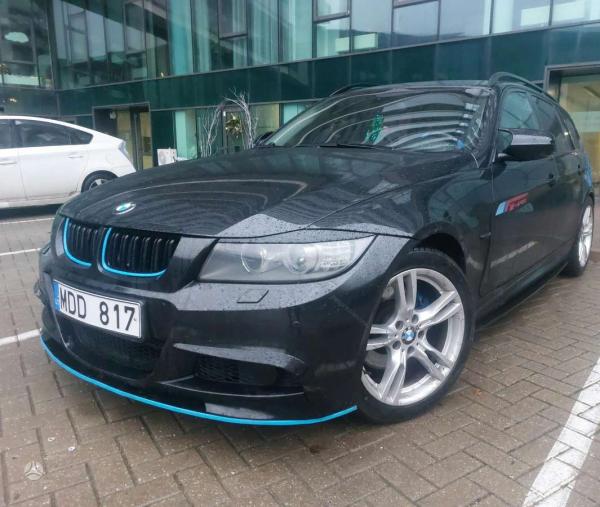 Black BMW 330 2007 in Vilnius, with an engine capacity of 3.00 L and mileage of 341 thousand km for 5950 €, photo 2 on AUTOMOTO.COM.LV