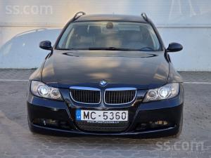 Черный БМВ 330 2007 в Рига, объемом двигателя 3.00 л и пробегом 310 тыс. км за 4700 €, фото 4 на AUTOMOTO.COM.LV