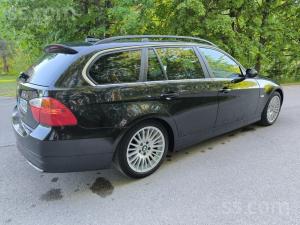 Melns BMW 330 2007 Ludza, ar dzinēja tilpumu 3.00 L un nobraukumu 257 tūkst. km par 5950 €, foto 13 vietnē AUTOMOTO.COM.LV