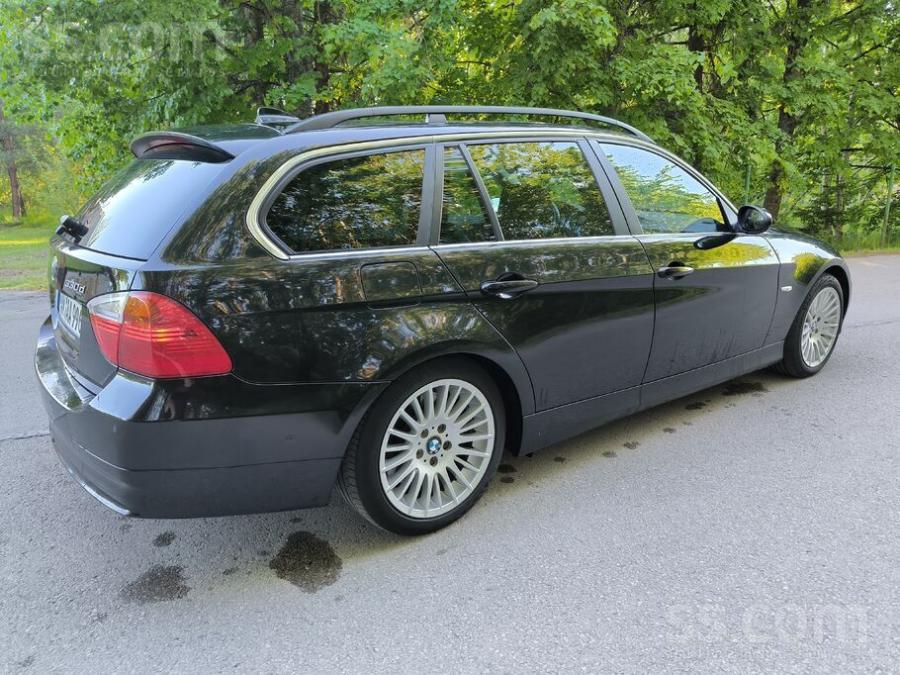 Melns BMW 330 2007 Ludza, ar dzinēja tilpumu 3.00 L un nobraukumu 257 tūkst. km par 5950 €, foto 13 vietnē AUTOMOTO.COM.LV