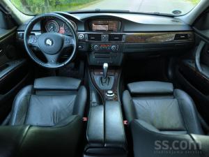 Melns BMW 330 2007 Ludza, ar dzinēja tilpumu 3.00 L un nobraukumu 257 tūkst. km par 5950 €, foto 17 vietnē AUTOMOTO.COM.LV