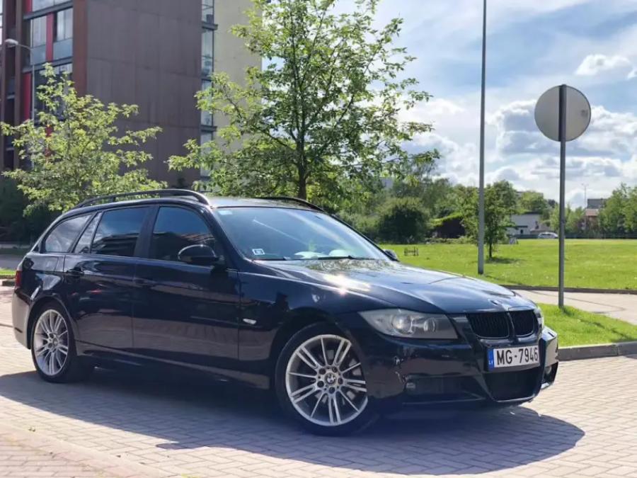 Black BMW 330 2007 in Riga, with an engine capacity of 3.00 L and mileage of 265 thousand km for 3990 €, photo 1 on AUTOMOTO.COM.LV