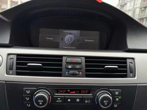 Black BMW 330 2007 in Riga, with an engine capacity of 3.00 L and mileage of 396 thousand km for 3990 €, photo 12 on AUTOMOTO.COM.LV