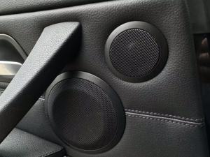 Black BMW 330 2007 in Riga, with an engine capacity of 3.00 L and mileage of 396 thousand km for 3990 €, photo 21 on AUTOMOTO.COM.LV