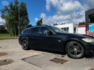 Black BMW 330 2007 in Vilnius, with an engine capacity of 3.00 L and mileage of 290 thousand km for 3500 €, photo 4 on AUTOMOTO.COM.LV