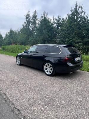 Melns BMW 330 2007 Rīga, ar dzinēja tilpumu 3.00 L un nobraukumu 328 tūkst. km par 4700 €, foto 6 vietnē AUTOMOTO.COM.LV