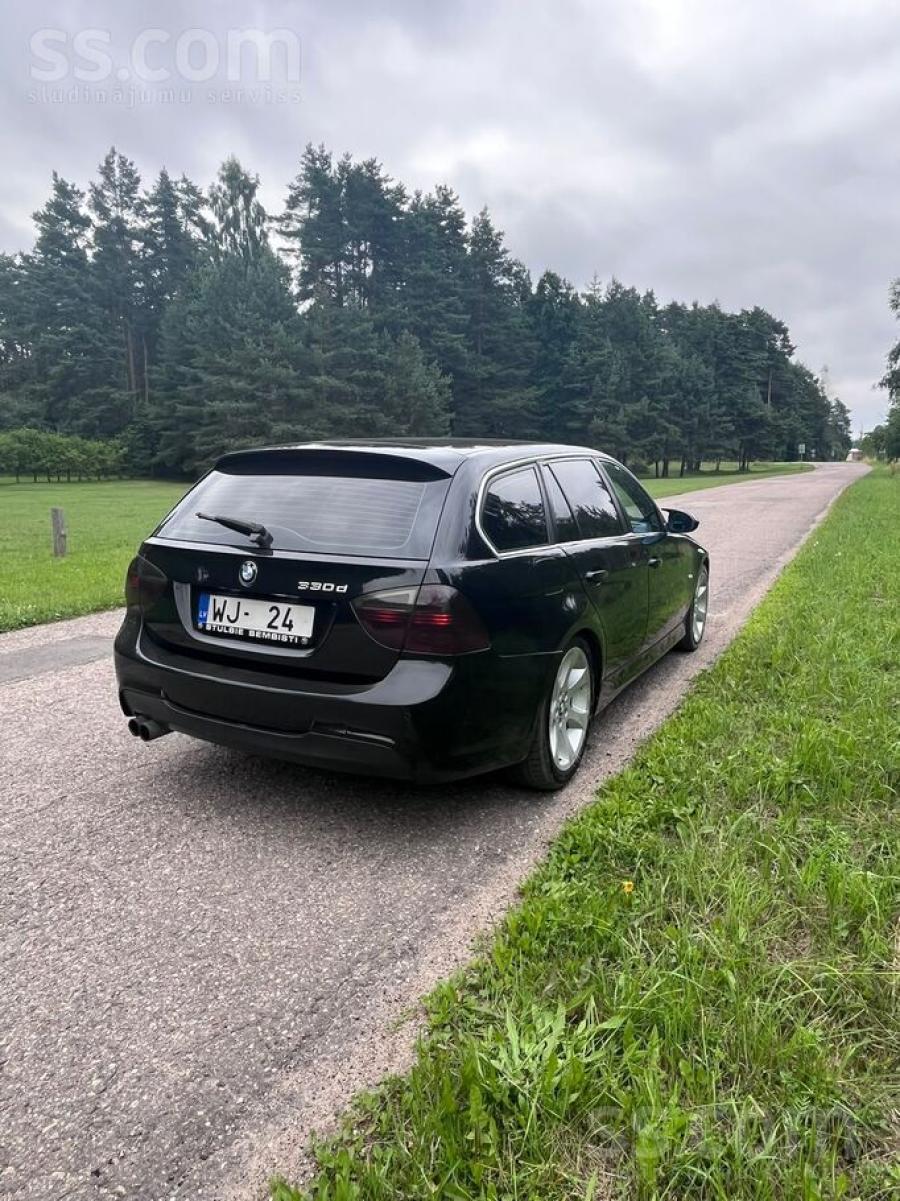 Melns BMW 330 2007 Rīga, ar dzinēja tilpumu 3.00 L un nobraukumu 328 tūkst. km par 4700 €, foto 7 vietnē AUTOMOTO.COM.LV