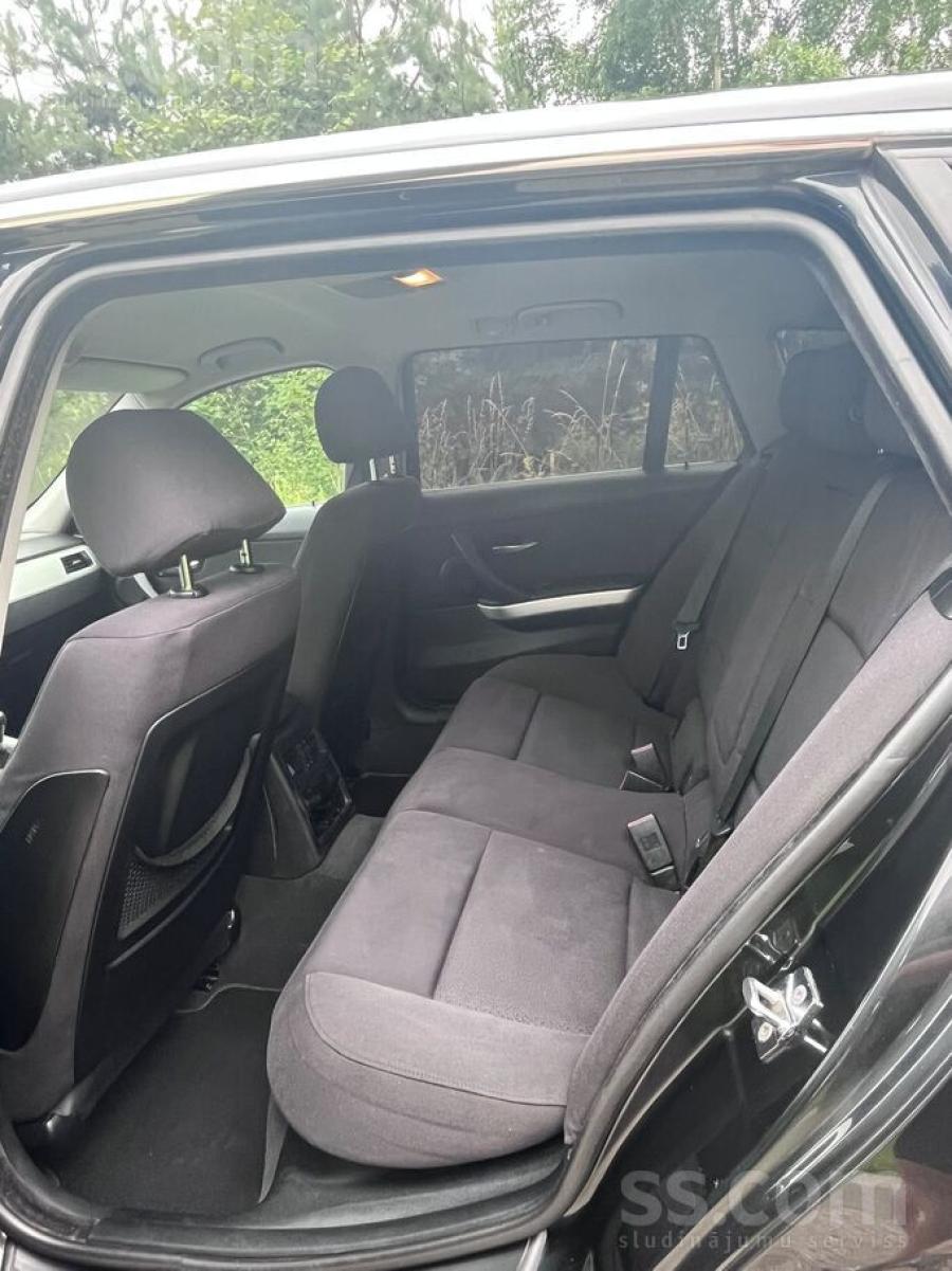 Melns BMW 330 2007 Rīga, ar dzinēja tilpumu 3.00 L un nobraukumu 328 tūkst. km par 4700 €, foto 10 vietnē AUTOMOTO.COM.LV