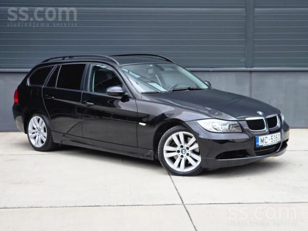 Black BMW 330 2007 in Riga, with an engine capacity of 3.00 L and mileage of 318 thousand km for 4600 €, photo 4 on AUTOMOTO.COM.LV