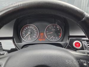 Черный БМВ 330 2007 в Рига, объемом двигателя 3.00 л и пробегом 318 тыс. км за 4600 €, фото 19 на AUTOMOTO.COM.LV