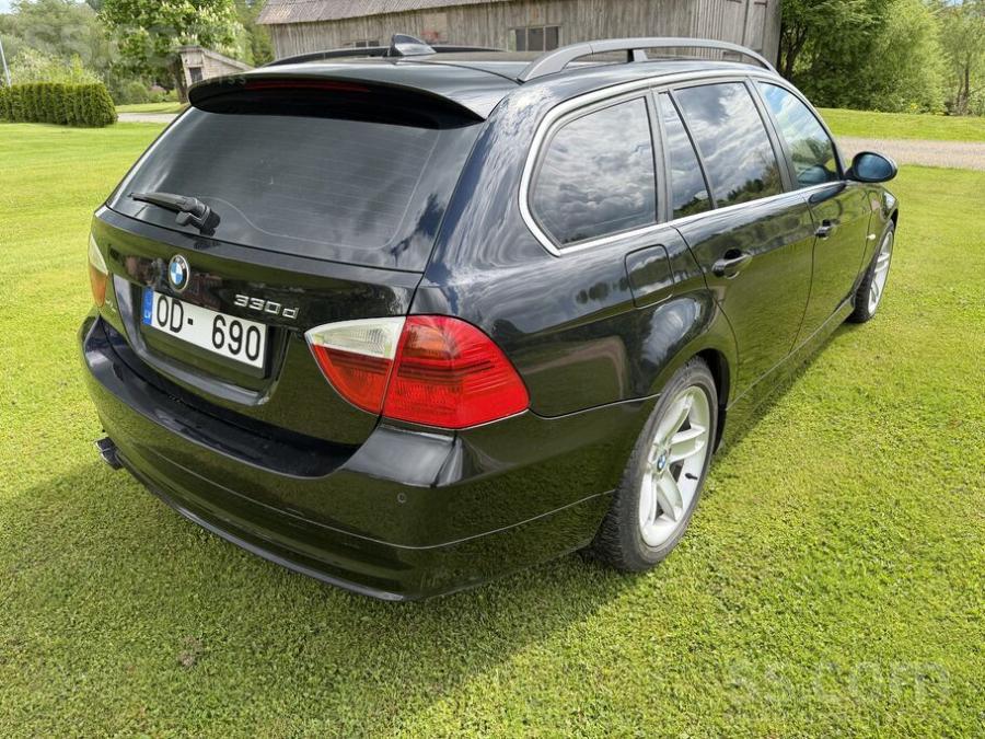 Melns BMW 330 2008 Rīga, ar dzinēja tilpumu 3.00 L un nobraukumu 265 tūkst. km par 5700 €, foto 6 vietnē AUTOMOTO.COM.LV