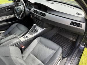 Melns BMW 330 2008 Rīga, ar dzinēja tilpumu 3.00 L un nobraukumu 265 tūkst. km par 5700 €, foto 11 vietnē AUTOMOTO.COM.LV