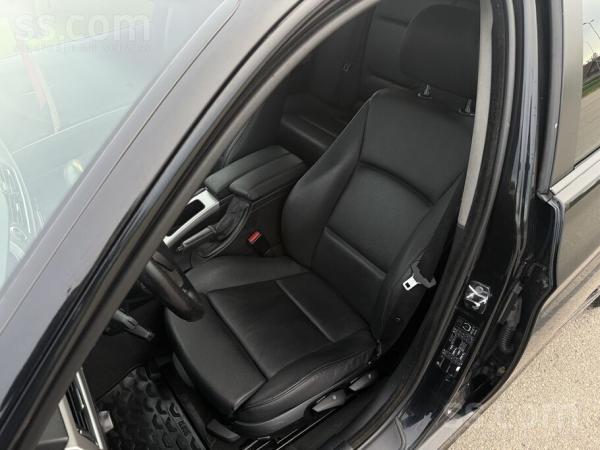 Melns BMW 330 2008 Ogre, ar dzinēja tilpumu 3.00 L un nobraukumu 0 tūkst. km par 5100 €, foto 9 vietnē AUTOMOTO.COM.LV
