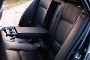 Melns BMW 330 2008 Rīga, ar dzinēja tilpumu 3.00 L un nobraukumu 320 tūkst. km par 4995 €, foto 13 vietnē AUTOMOTO.COM.LV