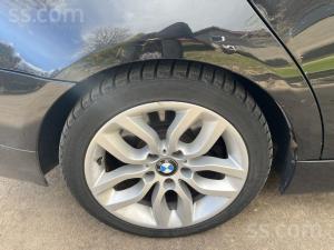 Melns BMW 330 2008 Tukums, ar dzinēja tilpumu 3.00 L un nobraukumu 558 tūkst. km par 4100 €, foto 4 vietnē AUTOMOTO.COM.LV
