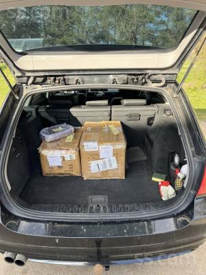 Melns BMW 330 2008 Tukums, ar dzinēja tilpumu 3.00 L un nobraukumu 558 tūkst. km par 4100 €, foto 12 vietnē AUTOMOTO.COM.LV