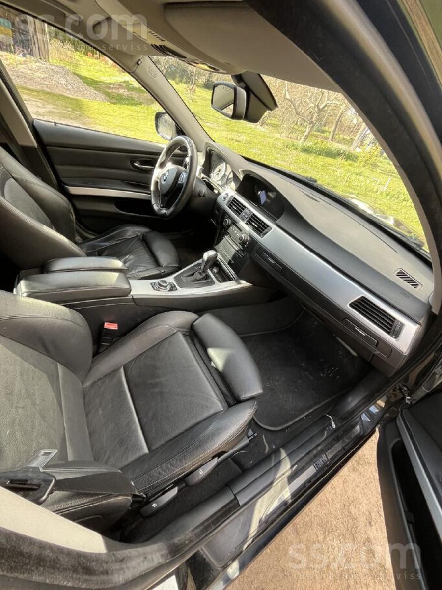 Melns BMW 330 2008 Tukums, ar dzinēja tilpumu 3.00 L un nobraukumu 558 tūkst. km par 4100 €, foto 16 vietnē AUTOMOTO.COM.LV