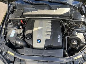 Melns BMW 330 2008 Tukums, ar dzinēja tilpumu 3.00 L un nobraukumu 558 tūkst. km par 4100 €, foto 19 vietnē AUTOMOTO.COM.LV