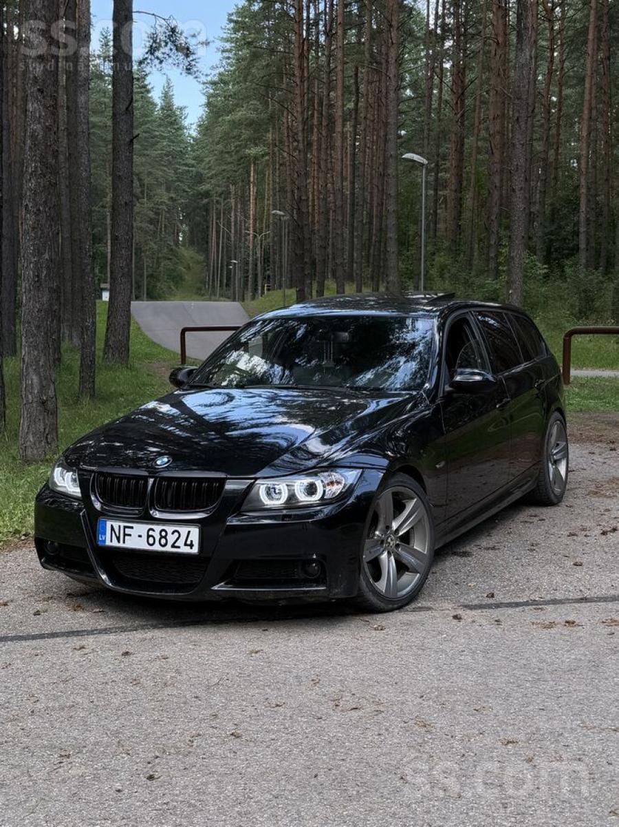 Melns BMW 330 2008 Daugavpils, ar dzinēja tilpumu 3.00 L un nobraukumu 340 tūkst. km par 5750 €, foto 1 vietnē AUTOMOTO.COM.LV