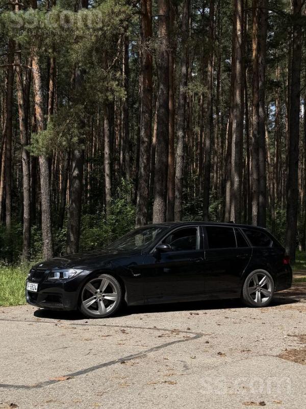 Black BMW 330 2008 in Daugavpils, with an engine capacity of 3.00 L and mileage of 340 thousand km for 5750 €, photo 6 on AUTOMOTO.COM.LV