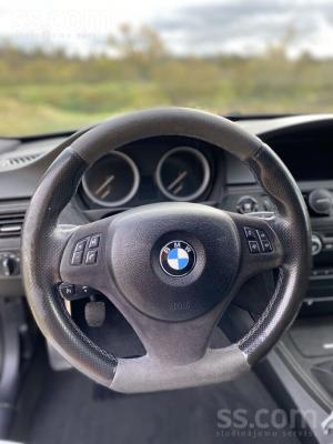 Melns BMW 330 2008 Daugavpils, ar dzinēja tilpumu 3.00 L un nobraukumu 340 tūkst. km par 5750 €, foto 16 vietnē AUTOMOTO.COM.LV