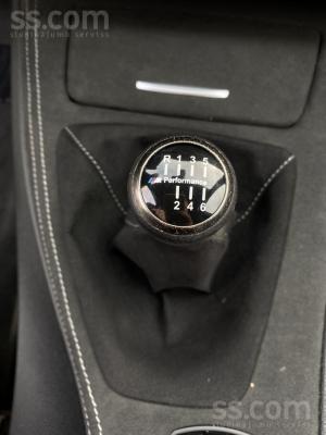 Melns BMW 330 2008 Daugavpils, ar dzinēja tilpumu 3.00 L un nobraukumu 340 tūkst. km par 5750 €, foto 17 vietnē AUTOMOTO.COM.LV