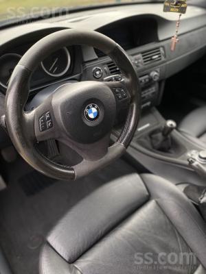 Melns BMW 330 2008 Daugavpils, ar dzinēja tilpumu 3.00 L un nobraukumu 340 tūkst. km par 5750 €, foto 24 vietnē AUTOMOTO.COM.LV
