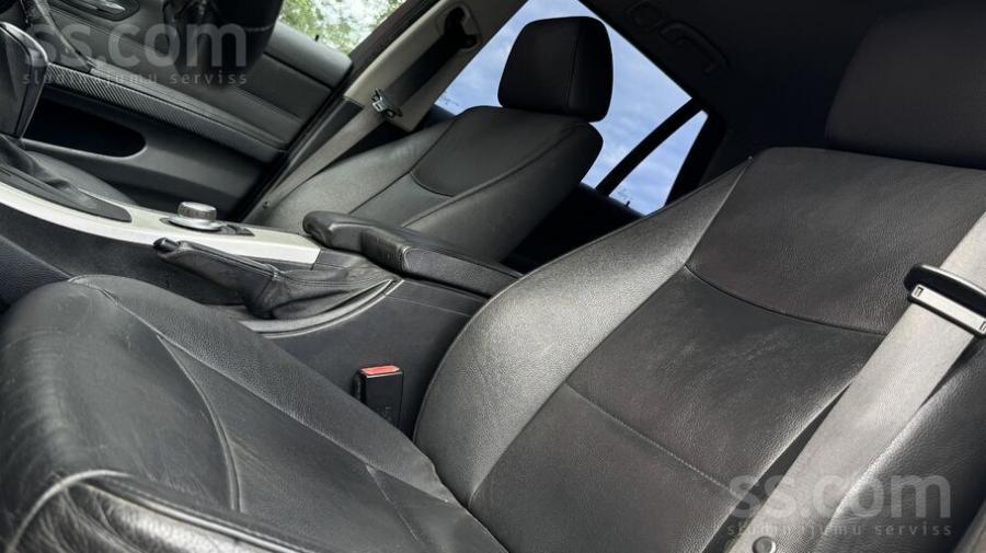 Melns BMW 330 2008 Rīga, ar dzinēja tilpumu 3.00 L un nobraukumu 357 tūkst. km par 3500 €, foto 11 vietnē AUTOMOTO.COM.LV
