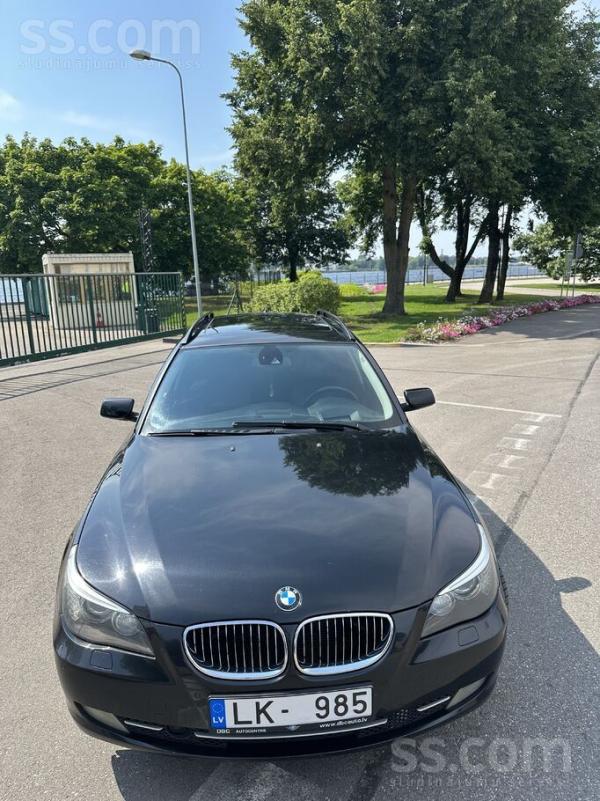 Melns BMW 330 2008 Rīga, ar dzinēja tilpumu 3.00 L un nobraukumu 360 tūkst. km par 5500 €, foto 2 vietnē AUTOMOTO.COM.LV