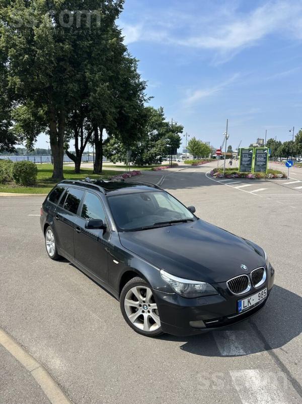 Melns BMW 330 2008 Rīga, ar dzinēja tilpumu 3.00 L un nobraukumu 360 tūkst. km par 5500 €, foto 4 vietnē AUTOMOTO.COM.LV