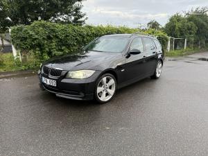 Melns BMW 330 2008 Viļņa, ar dzinēja tilpumu 3.00 L un nobraukumu 340 tūkst. km par 3500 €, foto  vietnē AUTOMOTO.COM.LV