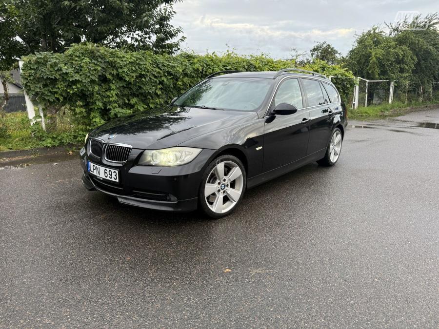 Черный БМВ 330 2008 в Вильнюс, объемом двигателя 3.00 л и пробегом 340 тыс. км за 3500 €, фото 1 на AUTOMOTO.COM.LV
