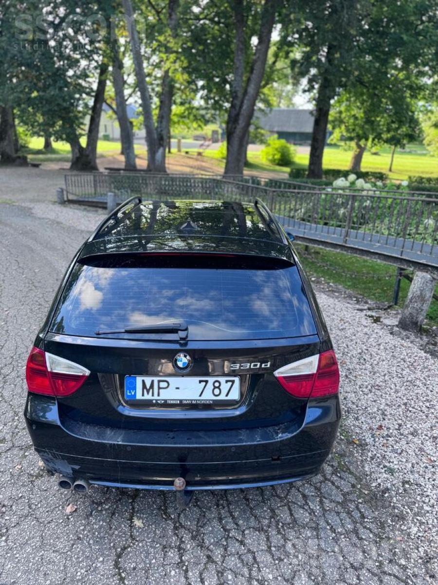 Black BMW 330 2008 in Madona, with an engine capacity of 3.00 L and mileage of 316 thousand km for 1700 €, photo 12 on AUTOMOTO.COM.LV