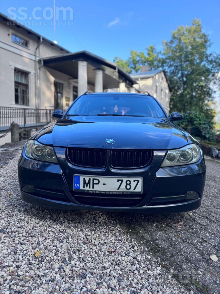 Black BMW 330 2008 in Madona, with an engine capacity of 3.00 L and mileage of 316 thousand km for 1700 €, photo 17 on AUTOMOTO.COM.LV