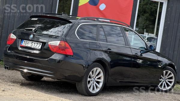 BMW 330 2008 Rīga vietnē Melns BMW 330 2008 Rīga, ar dzinēja tilpumu 3.00 L un nobraukumu 357 tūkst. km par 2450 €, foto 5 vietnē AUTOMOTO.COM.LV