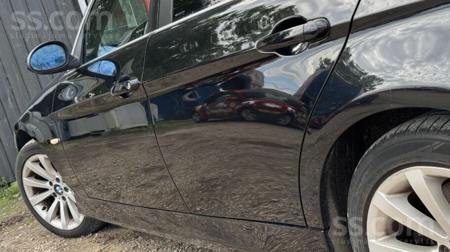 Melns BMW 330 2008 Rīga, ar dzinēja tilpumu 3.00 L un nobraukumu 357 tūkst. km par 2450 €, foto 6 vietnē AUTOMOTO.COM.LV