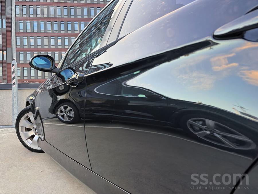Melns BMW 330 2008 Rīga, ar dzinēja tilpumu 3.00 L un nobraukumu 316 tūkst. km par 3250 €, foto 5 vietnē AUTOMOTO.COM.LV