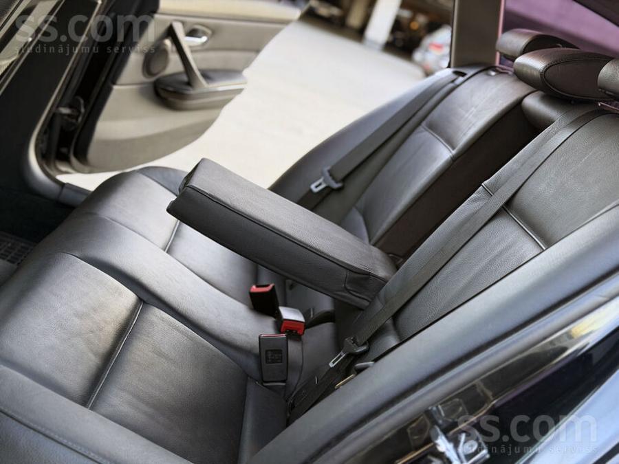 Melns BMW 330 2008 Rīga, ar dzinēja tilpumu 3.00 L un nobraukumu 316 tūkst. km par 3250 €, foto 12 vietnē AUTOMOTO.COM.LV