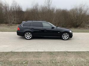 Black BMW 330 2009 in Riga, with an engine capacity of 3.00 L and mileage of 267 thousand km for 6350 €, photo 3 on AUTOMOTO.COM.LV