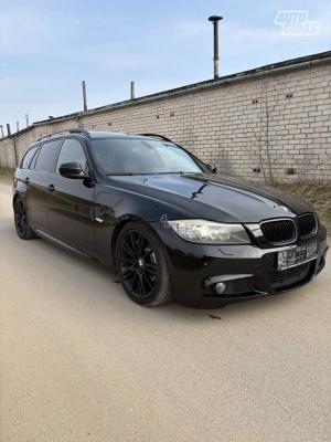 Melns BMW 330 2009 Jurbarkas, ar dzinēja tilpumu 3.00 L un nobraukumu 286 tūkst. km par 6300 €, foto 3 vietnē AUTOMOTO.COM.LV