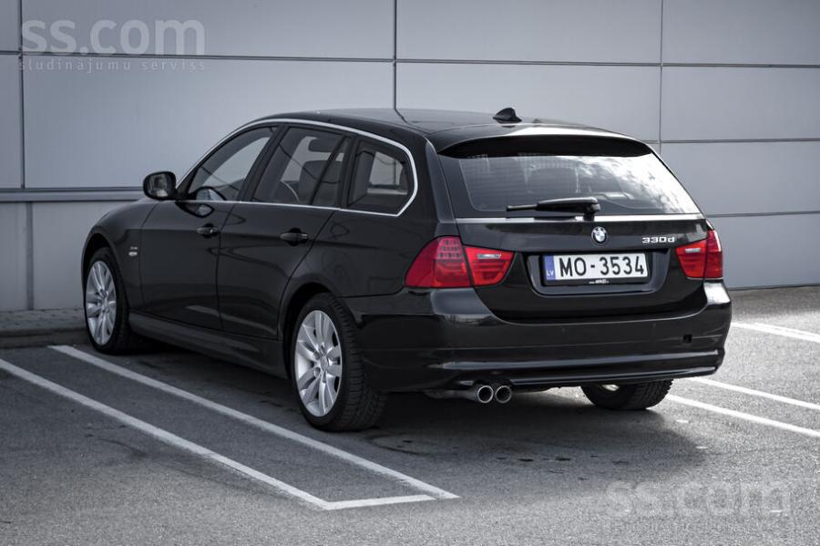 Melns BMW 330 2009 Rīga, ar dzinēja tilpumu 3.00 L un nobraukumu 0 tūkst. km par 3300 €, foto 7 vietnē AUTOMOTO.COM.LV