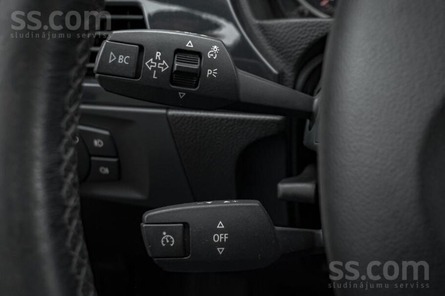 Melns BMW 330 2009 Rīga, ar dzinēja tilpumu 3.00 L un nobraukumu 0 tūkst. km par 3300 €, foto 14 vietnē AUTOMOTO.COM.LV