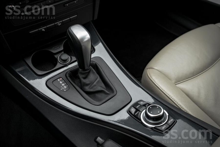Melns BMW 330 2009 Rīga, ar dzinēja tilpumu 3.00 L un nobraukumu 0 tūkst. km par 3300 €, foto 19 vietnē AUTOMOTO.COM.LV