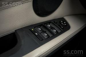 Melns BMW 330 2009 Rīga, ar dzinēja tilpumu 3.00 L un nobraukumu 0 tūkst. km par 3300 €, foto 24 vietnē AUTOMOTO.COM.LV