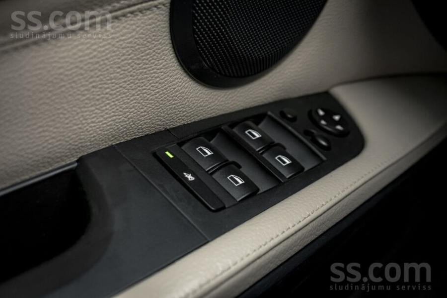 Melns BMW 330 2009 Rīga, ar dzinēja tilpumu 3.00 L un nobraukumu 0 tūkst. km par 3300 €, foto 24 vietnē AUTOMOTO.COM.LV